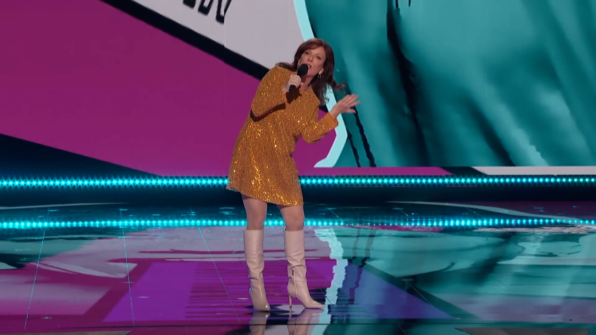 Maureen Langan in Sunnyvale | Metro Silicon Valley | Silicon Valley’s ...